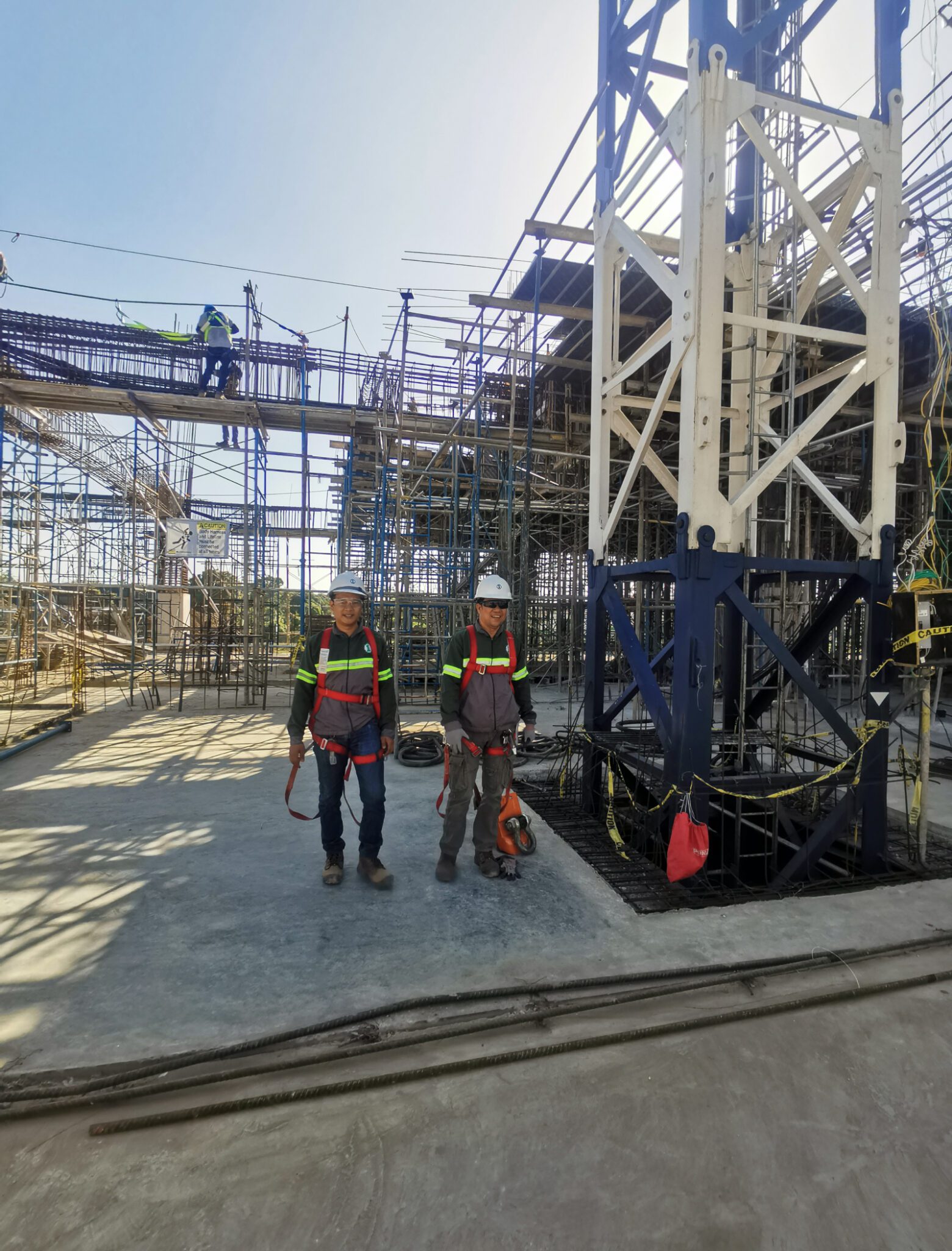 Proficiency Training for safety officers, heavy equipment operators and ...